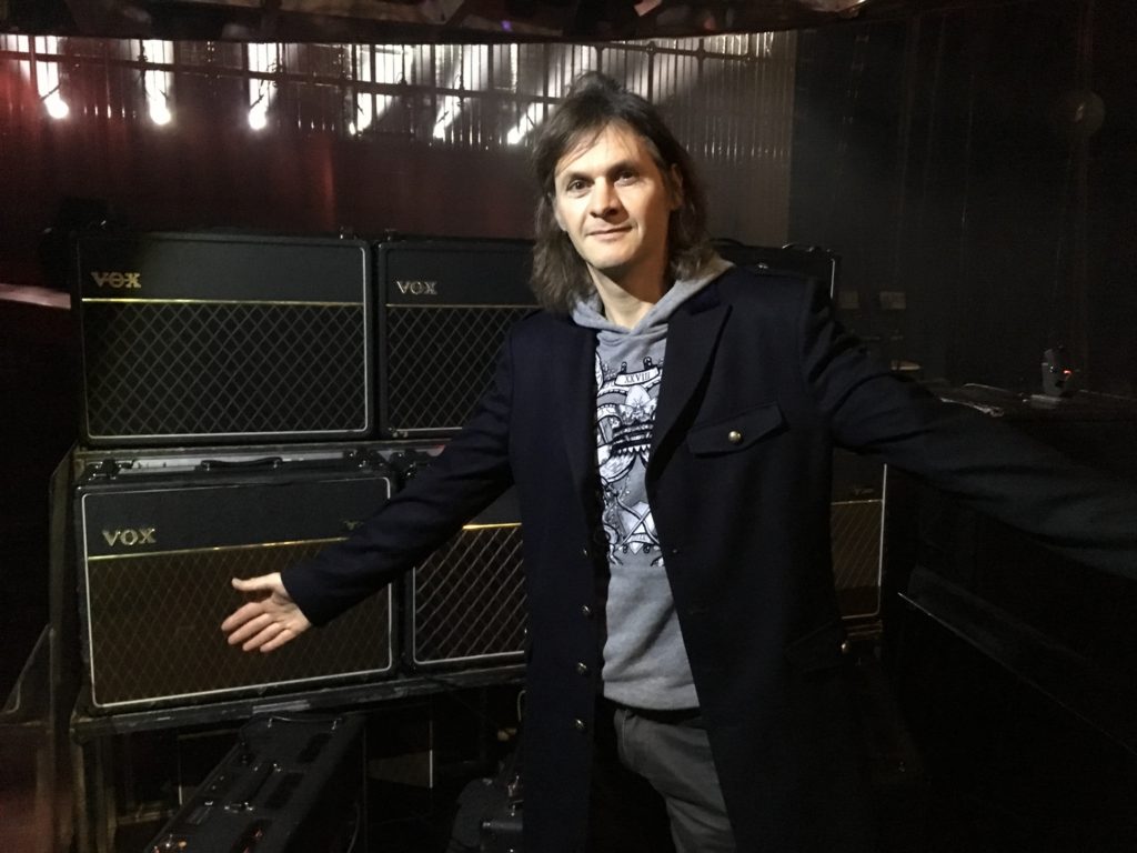 Dave Colquhoun – Bohemian Rhapsody Guitar Coach – The Red Special